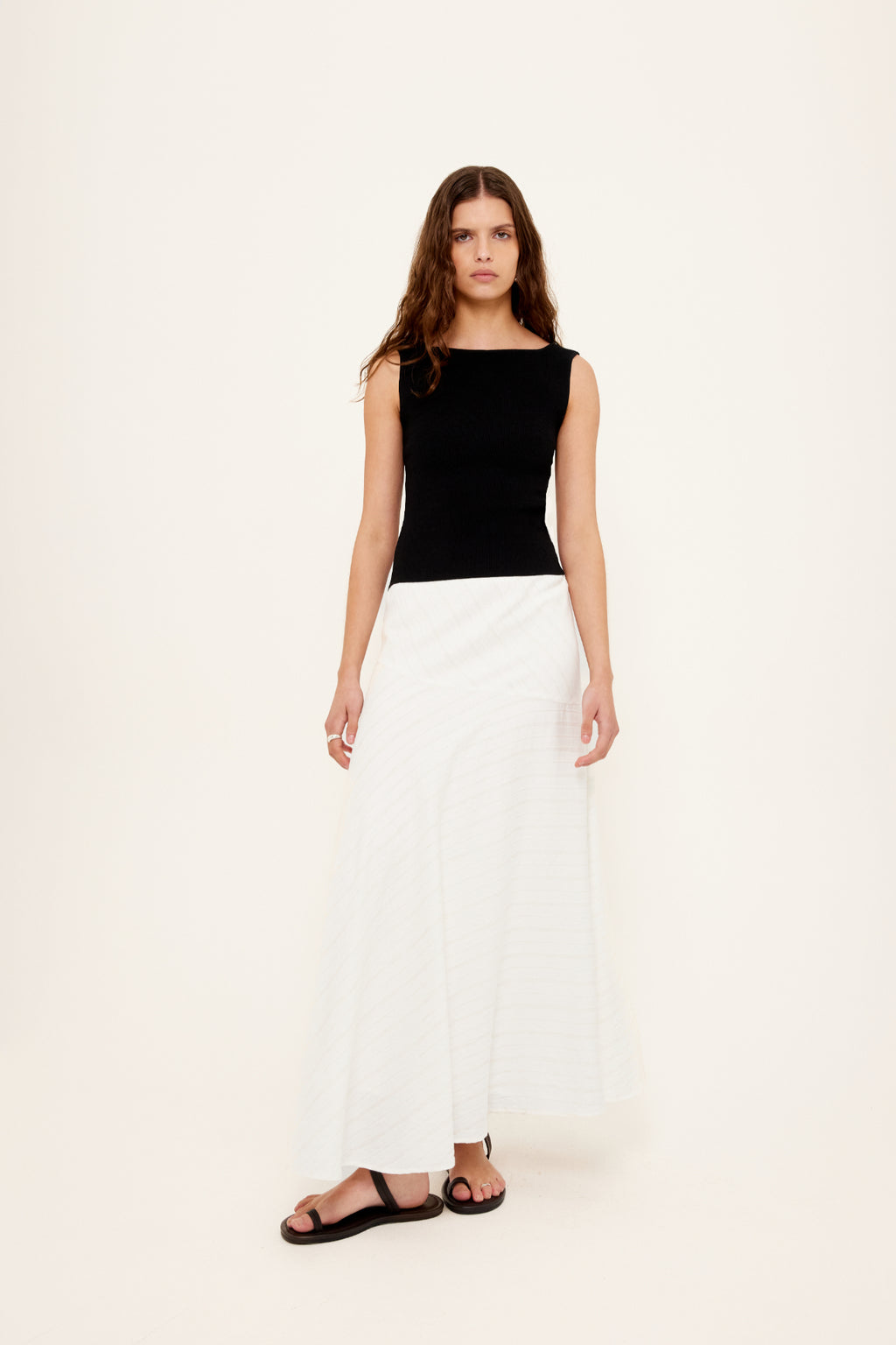 Moda Reversible Knit Black